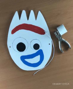 How to Make a Forky Toy Story Mask - Desert Chica